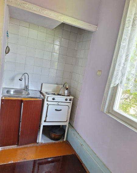 Продается 1в2/2/4 на м-ве Феруза (Ориентир кафе Сагдиана)