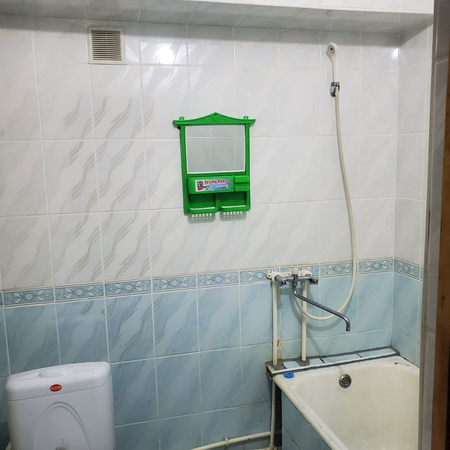 СРОЧНО Продаётся двухкомнатная квартира в Юнусабадском районе.