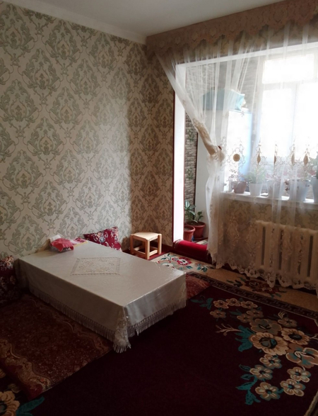 На 7 квартале Чиланзарского района продается квартира. 3/3/4