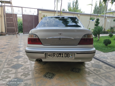 Daewoo Nexia 1..