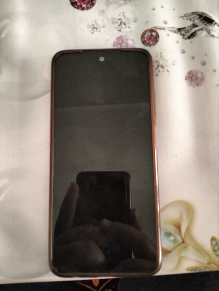 Redmi note 10 6/128
Karopkas bor
Platasi alishtirish kere
Toshken