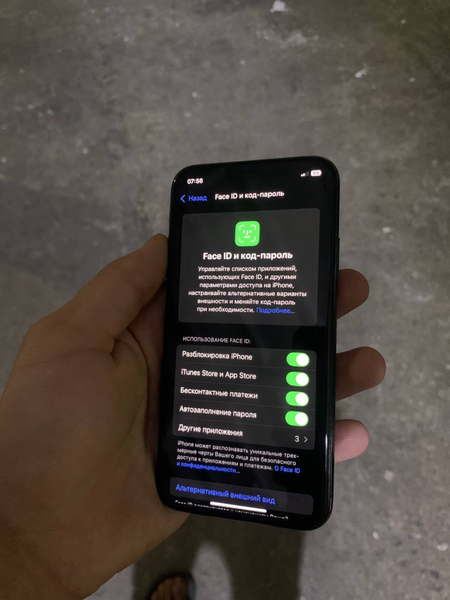 Iphone xs holati idial srochna sotiladi