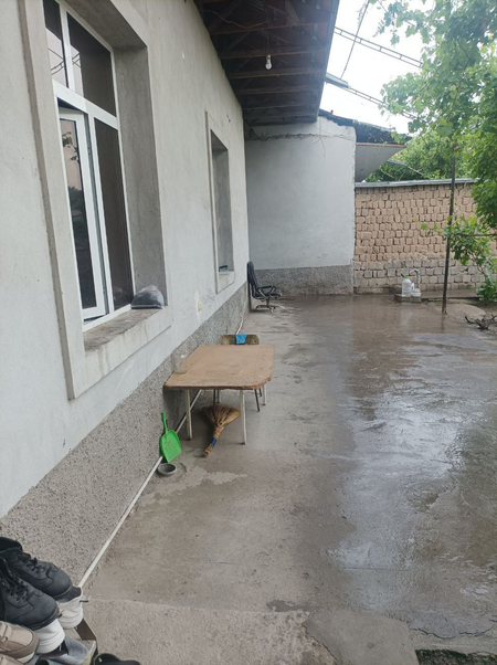 Продается дом 5 соток 4 комнаты  Uy sotiladi 5 sotok