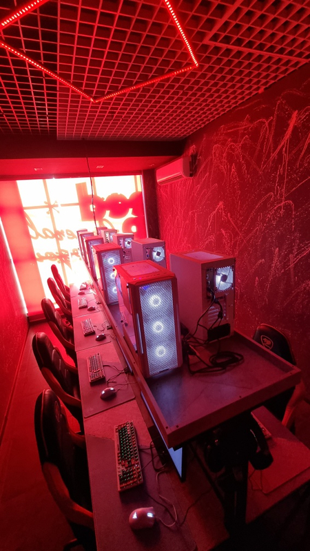 Tayyor Biznes Sotiladi Game Club 50ta kompyuter