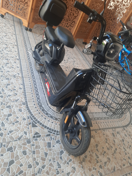 Elektroskuter bonvi