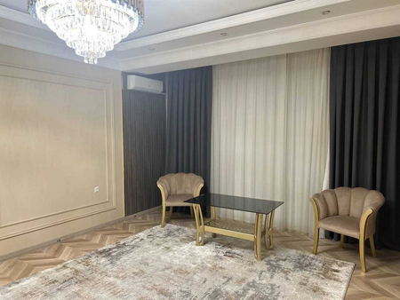 uy arendaga beriladi chilonzor 20kv 3xona 600$yevra lukis uy