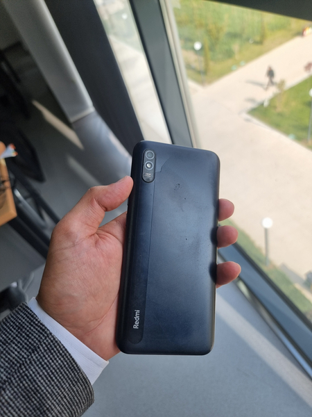 Redmi 9A 32 Gb holati yaxshi
