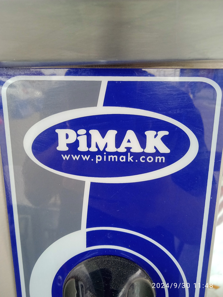 Pimak grill aparat sotiladi.