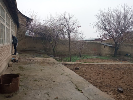 Uy sotiladi / продаётся дом
