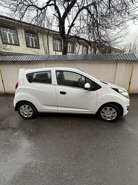 SPARK 1.25 srochno sotiladi