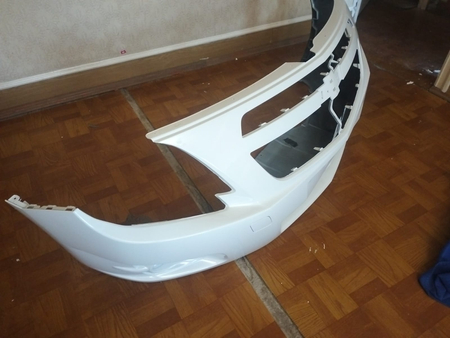 Cobalt bamfer oldi va orqa hamma rangi bor
