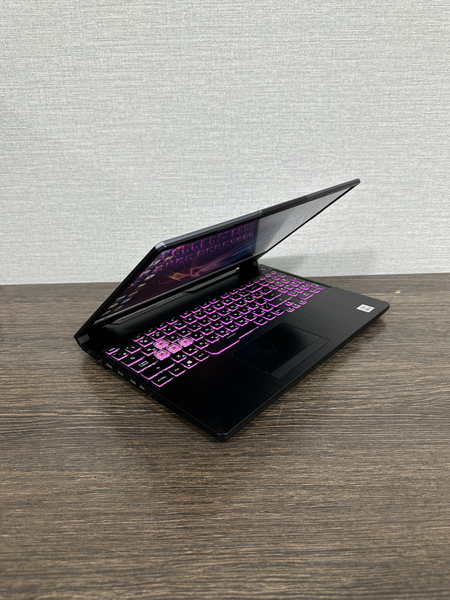 Премиум Игравой Asus Tuf FX506 intel Core i5 с GTX1650 DDR6 Идеал!