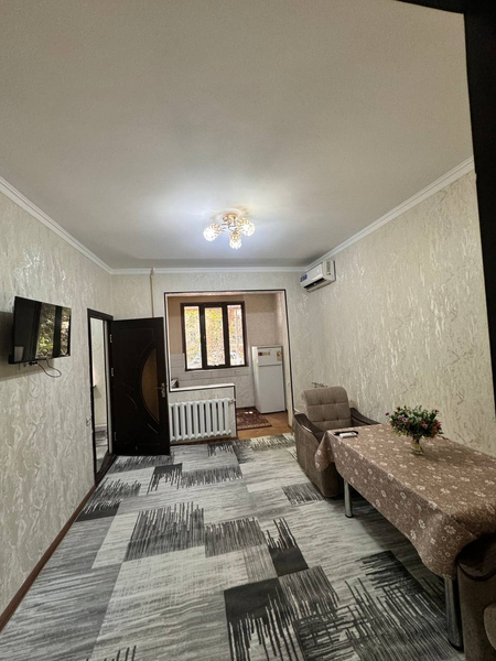 Chilonzor 6 kv 2 xonali xamma sharoitlari bor 500$ lubboyiga