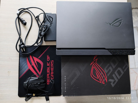 Asus Rog Strix G713RM\\n- Ryzen 7 6800H 8 yader 16 potok\\n(3.3 Ghz - 4.7
