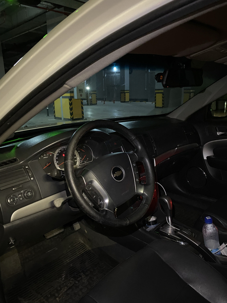 Продается Chevrolet Epica 2.4 2010 год