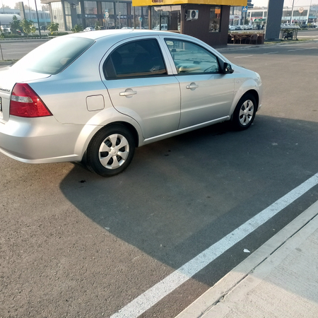 Nexia R3 avto mashinasi sotiladi