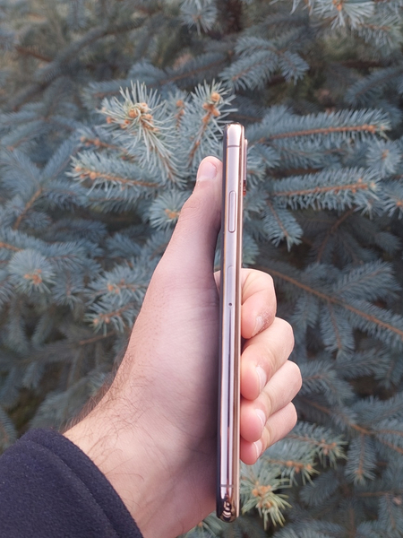 Iphone xs max ideal