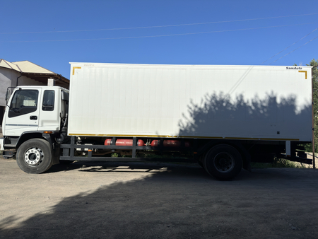 Isuzu 10 tonnalik
