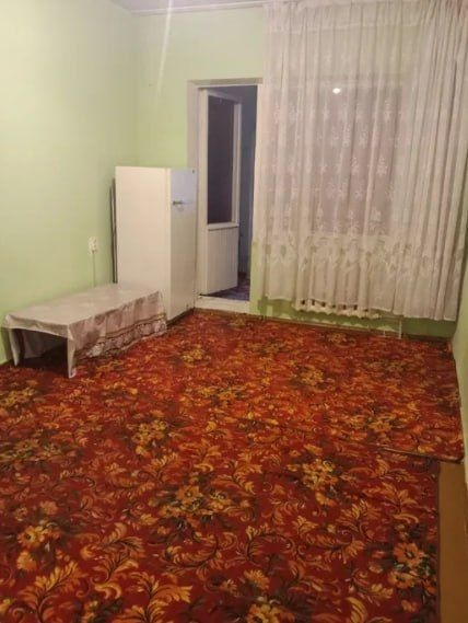 Продаётся Чиланзар 24 квартал 1в2х ком 4 этаж