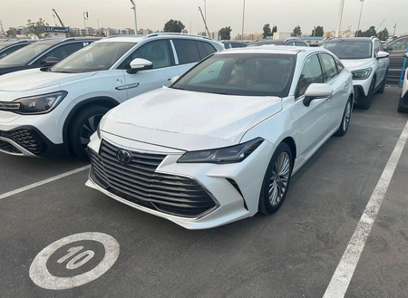 Toyota Avalon Full
