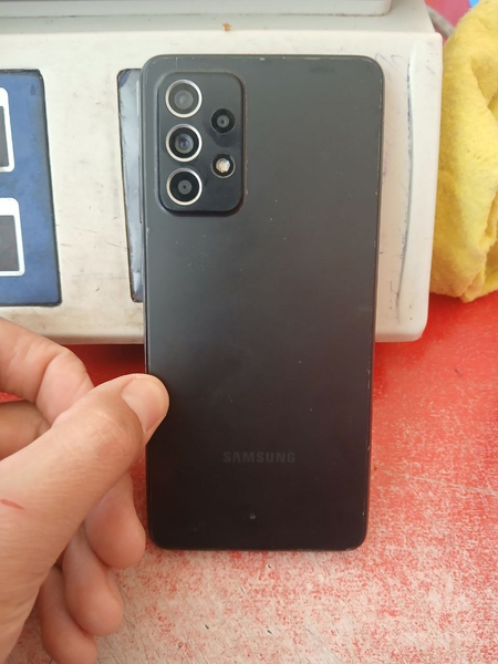 Samsung galaxy A52 sotiladi