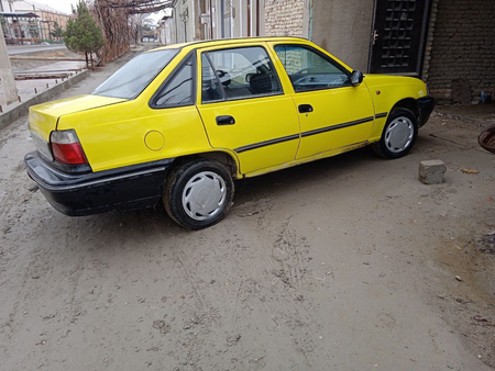 Нексия 1 сотилади