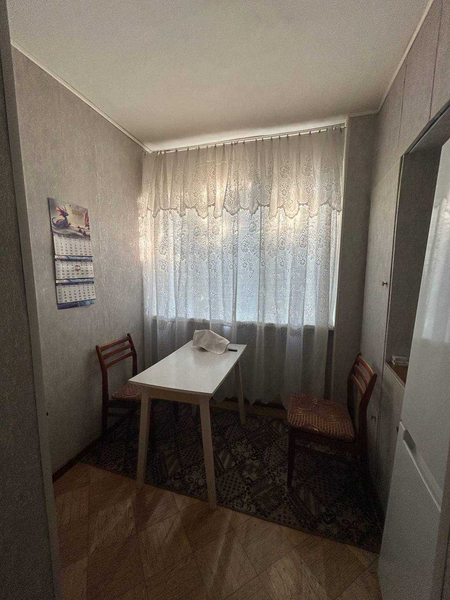 2/3/4 Учувчилар шах.  Авиагородок. 52м2. Балкон 2/6. Кирпич Косметика