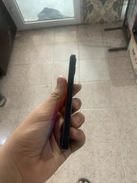 Iphone 12 mini тел очилмаган