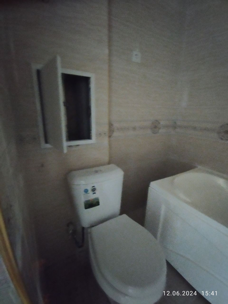 Dom sotiladi 3 xona