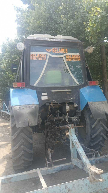 Mtz 80.1 sotiladi
