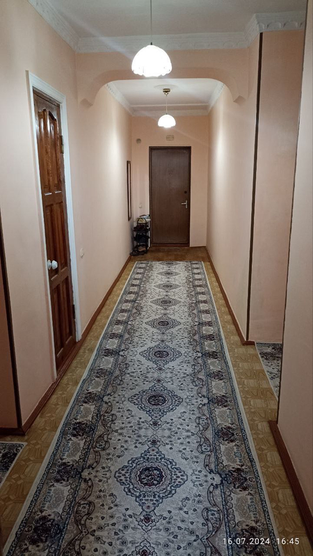 Квартира 3 комнатная