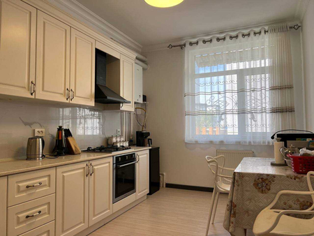 Махтумкули 4/2/9 с ремонтом, 118 м²=
