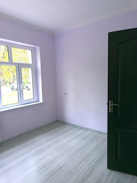 Продаётся квартира под офис