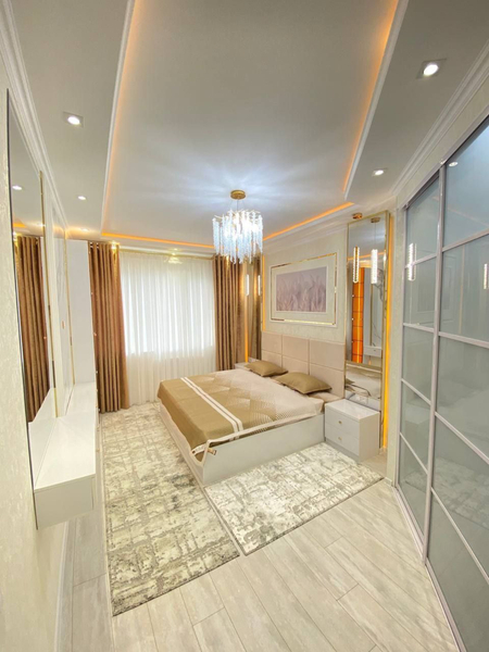 Продаётся 3*4 квартира. Чиланзар. 8 квартал.