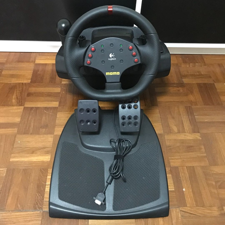 Logitech momo racing