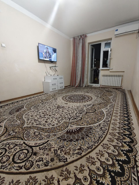 Сотилади. ЯнгиХаёт т. 9-худуд. 2/7/7.  56м²