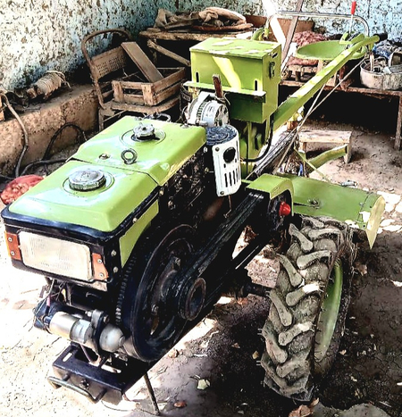 MINI TRAKTOR [kultivator]