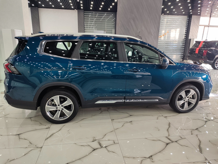 Продаю в рассрочку Geely OKAVANGO