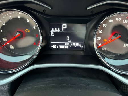 Chevrolet onix Arenda турбо автомат