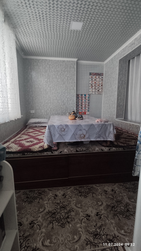 Продается 2 х ком.кв м.Феруза
