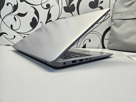 ПРОДАМ Lenovo IdeaPad 1 15AMN7 2024 Ноутбук Ryzen™3-7320U/4GB/256SSD.