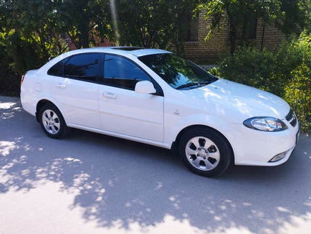Продаётся джентра элегант плюс автомат