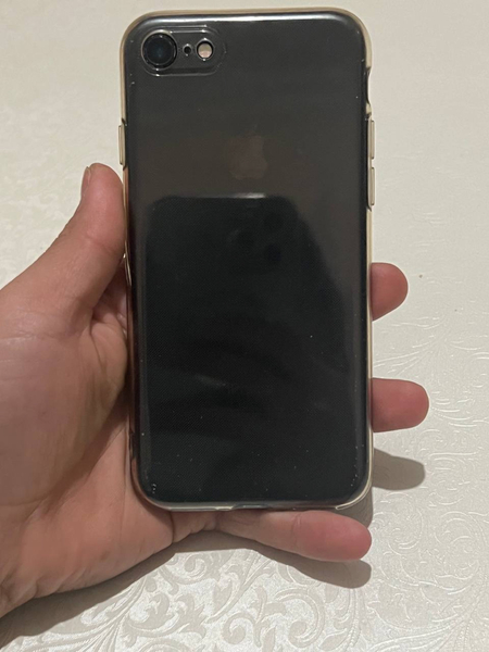 Iphone.      7