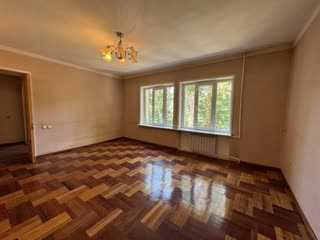 Продается квартира на Лабзаке Ц-13 Спецплан  120 м2 (2806)