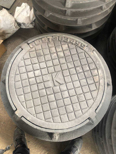 чугунные люки и бетонные люки