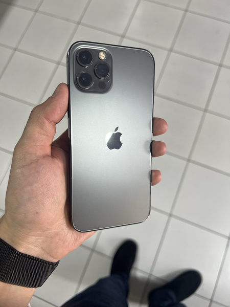 iPhone 12 pro 256gb