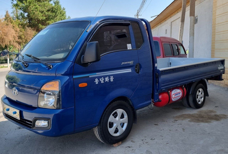 S O T I L A D I
HYUNDAI porter II
2014Yil
Pirabeki 260000
Rangi kõk
Me