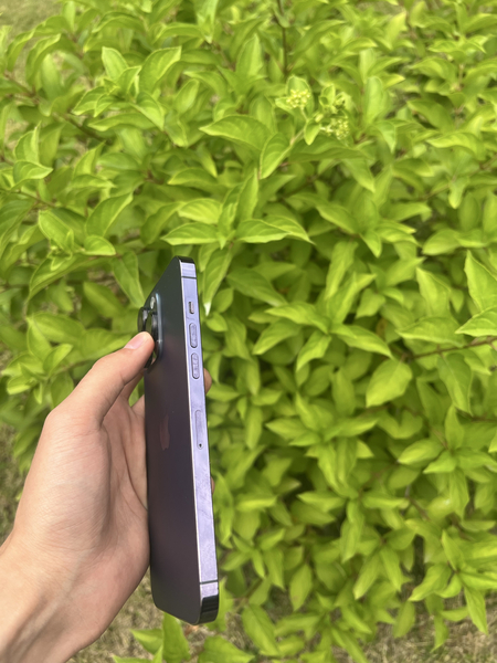 Iphone 14 pro max simkartali
