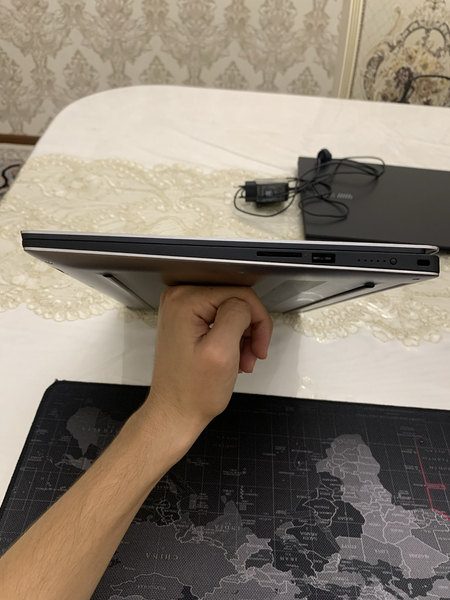 Dell precison 5520 не рабочий!!! ishlamidi!!!