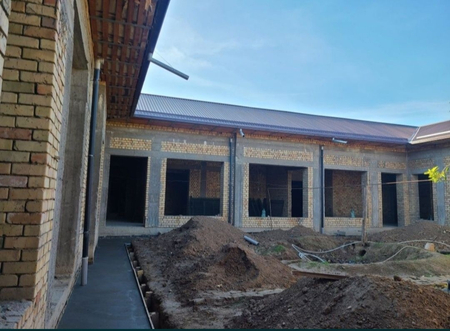 Ипакчиликда. Biznes + Uchastka sotiladi. Uglavoy joy.1 sotix 75000уе